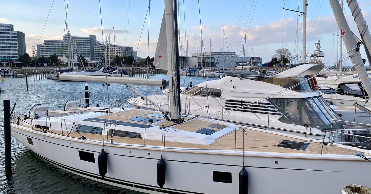 Hanse 508 | Båt till salu | YachtBroker