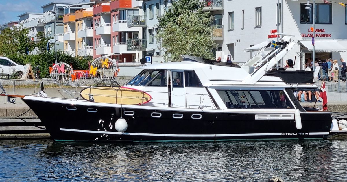 Bayliner 4588 | Både til salg | YachtBroker