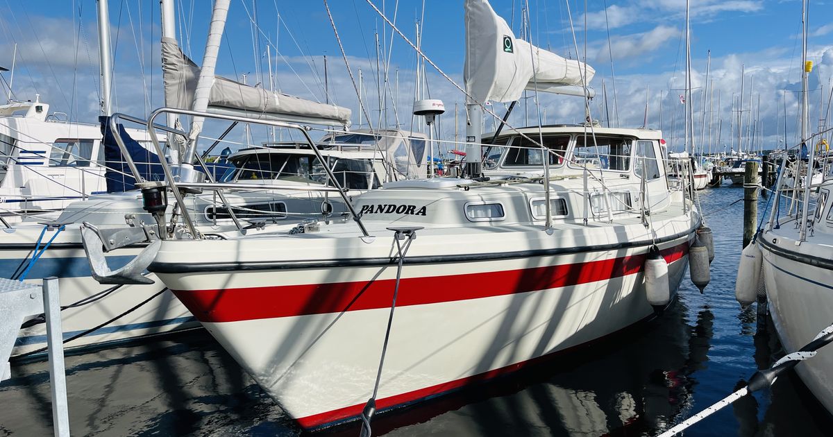 LM 30 | Båt till salu | YachtBroker