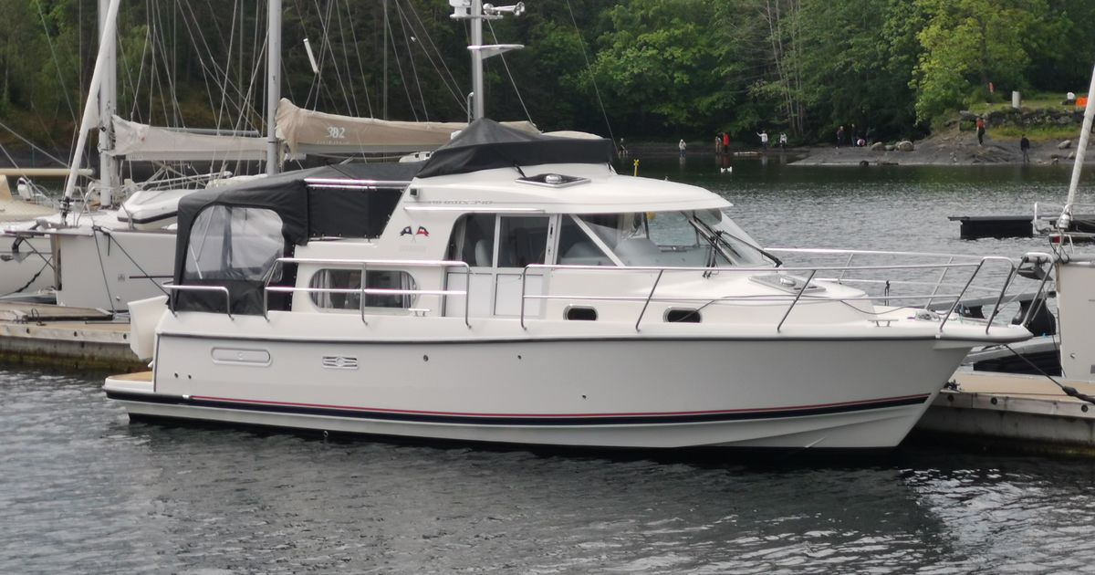 Nimbus 340 Commander | Boat for sale | YachtBroker