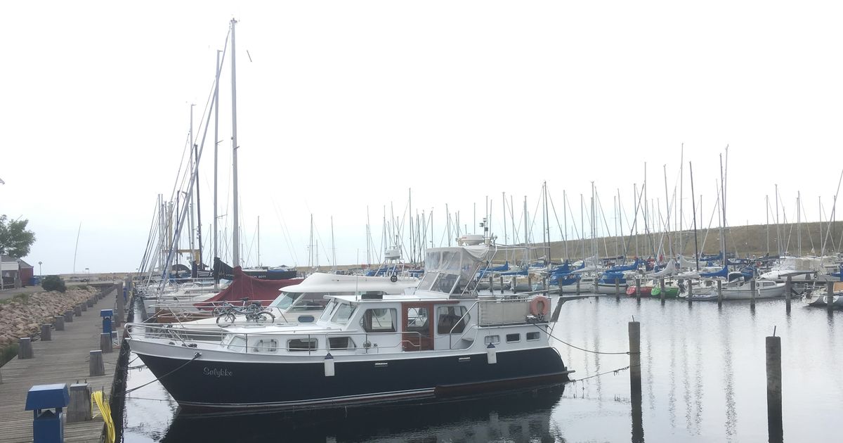 Gruno 1050 (Tykkelsesmålt stålbåd fra 1986) | Båt till salu | YachtBroker