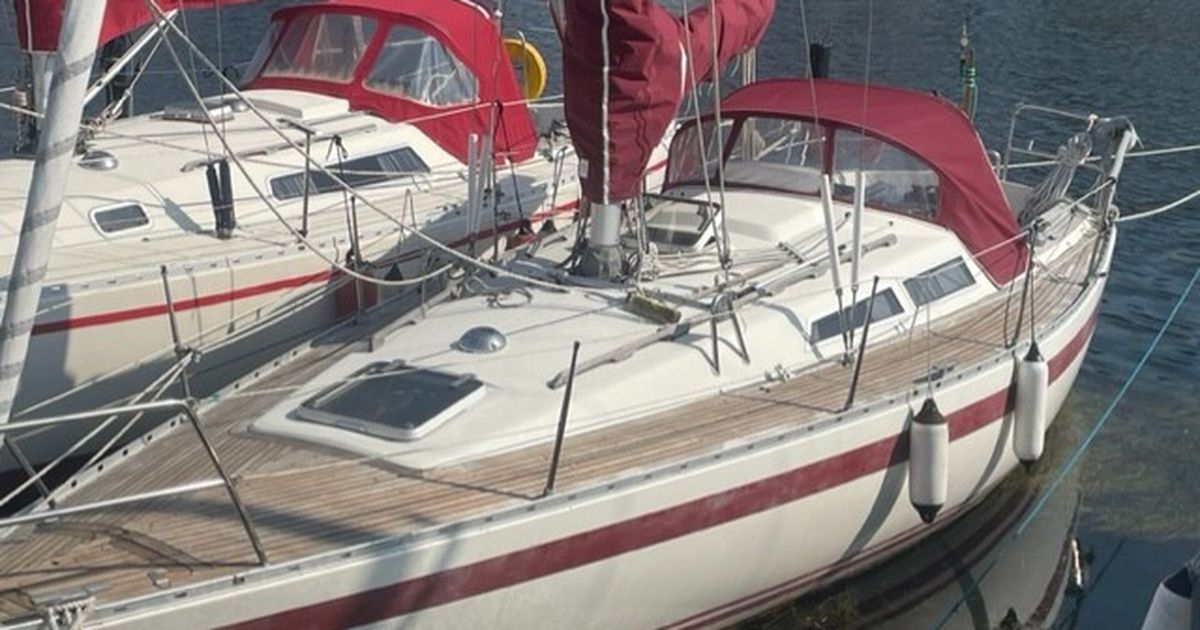 Contrast 33 | Boat for sale | YachtBroker