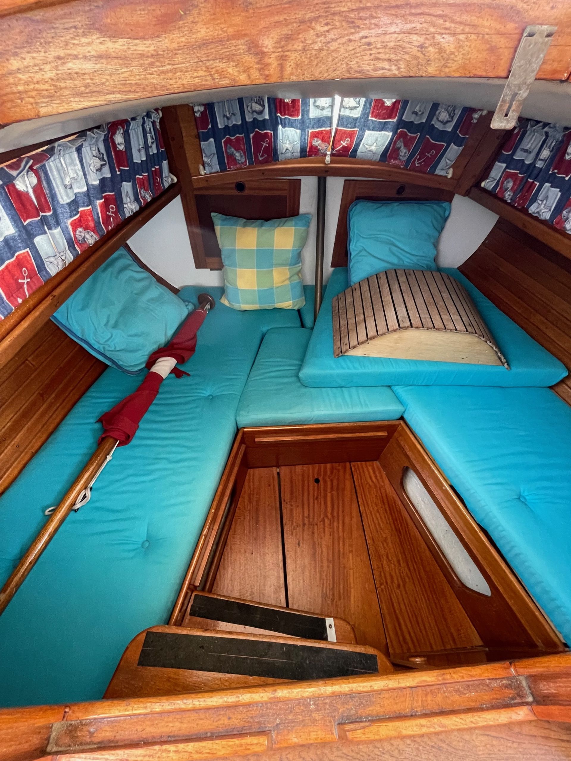 Hallberg Rassy Rasmus 35 B de Til Salg YachtBroker Hallberg Rassy Rasmus 35 B de Til Salg YachtBroker