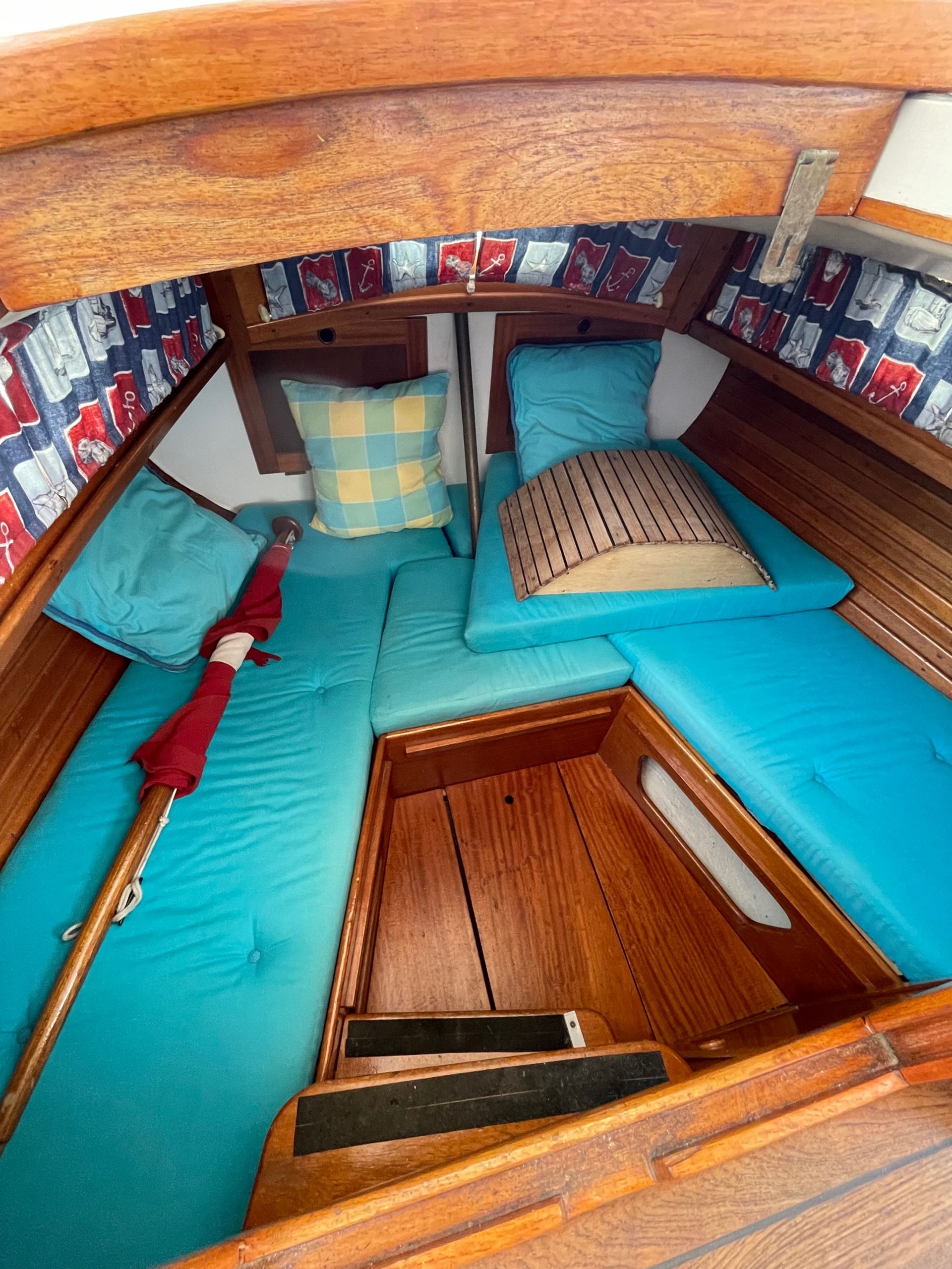 Hallberg Rassy Rasmus 35 B de Til Salg YachtBroker Hallberg Rassy Rasmus 35 B de Til Salg YachtBroker