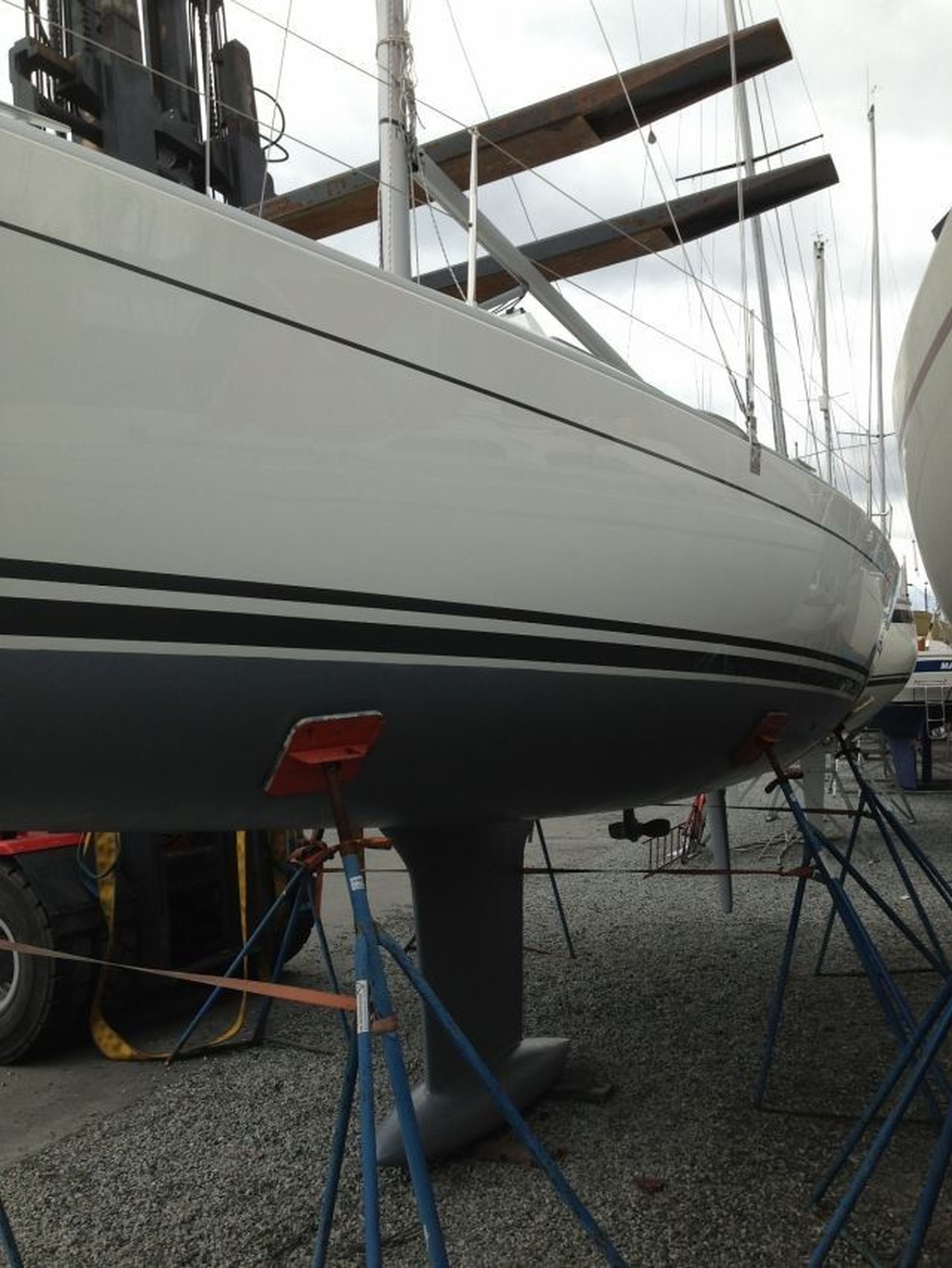 Hanse 320 | Både til salg | YachtBroker