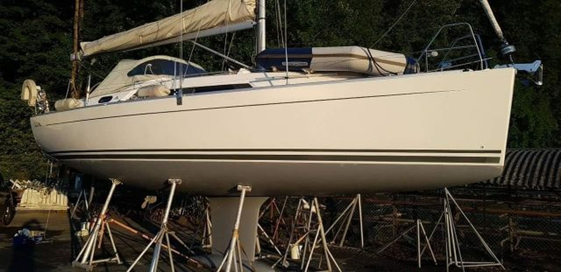 Hanse 320 | Både til salg | YachtBroker